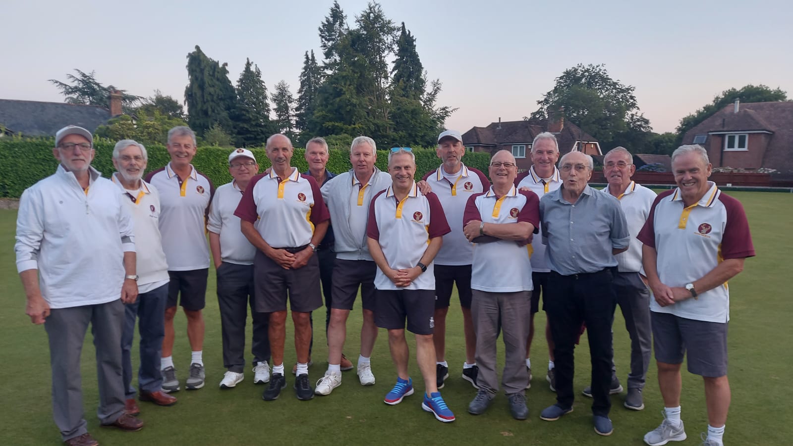 Club Mens Teams Champions and Runners Up! – LYNDHURST BOWLING CLUB